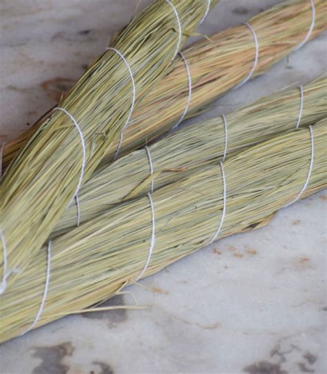 Buy Darbai Grass Nuni Darbai Online