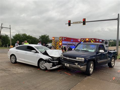 Report Driver Fails To Yield In Three Vehicle Accident Guthrie News Page