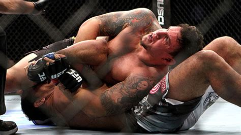 Ufc 140 Results Pic Of Frank Mir Breaking Antonio Rodrigo Nogueiras