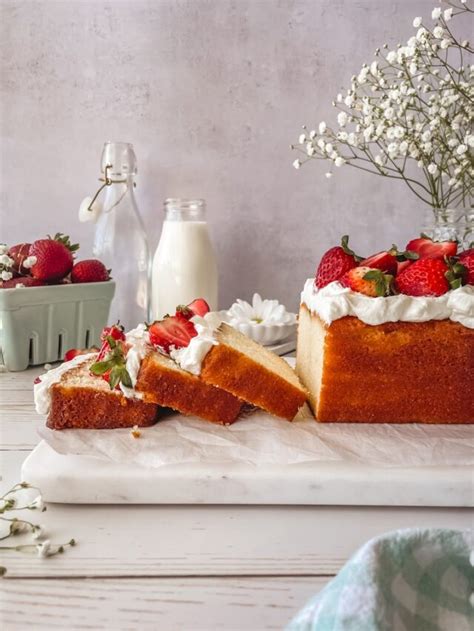 Yuzu Strawberry Pound Cake