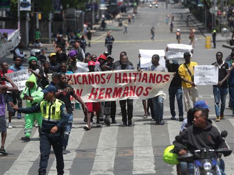 Migrantes Haitianos Protestan En Cdmx Exigen Permisos De Trabajo Abc