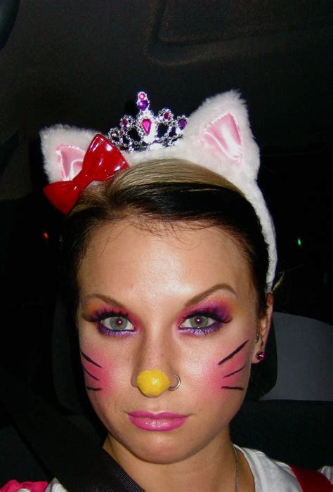 Hello Kitty Halloween Makeup