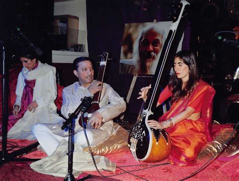 Waduda Paradiso New Earth Records