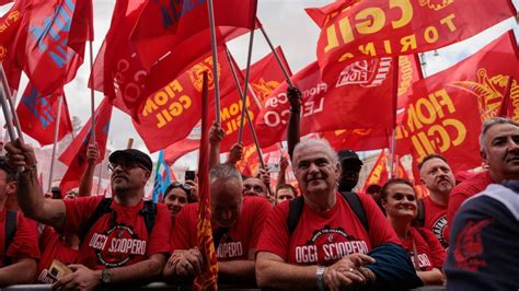 Industria Cgil Roma Vicini A Metalmeccanici In Sciopero Per Rinnovo