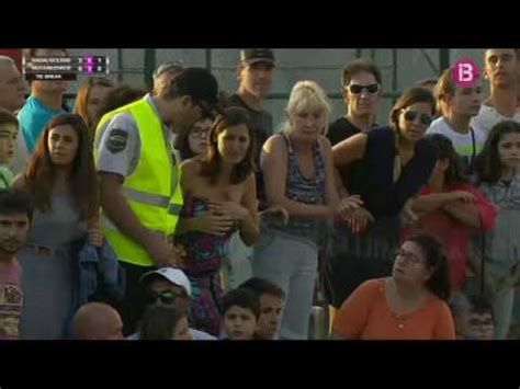 Rafael Nadal Detiene Partido Para Que Madre Encuentre A Su Hija VIDEO