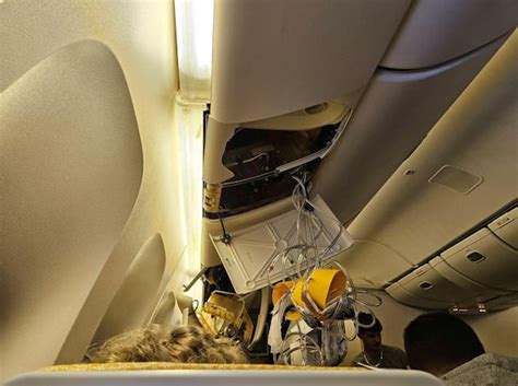 Singapore Airlines Las Turbulencias Extremas Que Dejaron Un