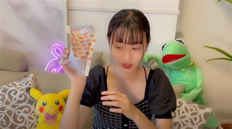 【youtube 海外ダンス】ダンス中 衣装がズレて 見えちゃった！！ ハミチラポッチ動画紹介エログ