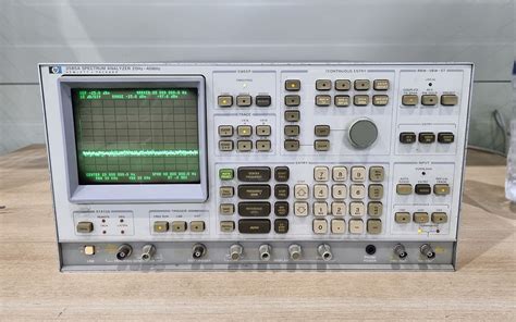 Hp 3585a Spectrum Analyzer 20hz 40mhz Rescience