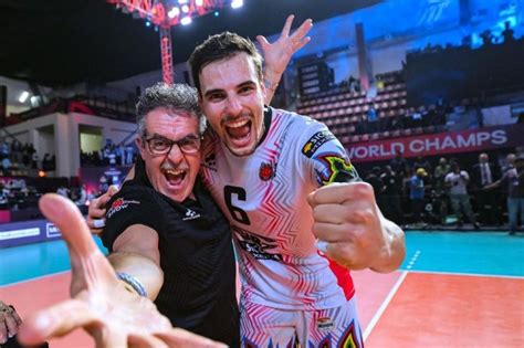 Giannelli Renova Com O Perugia Até 2027 Web Vôlei