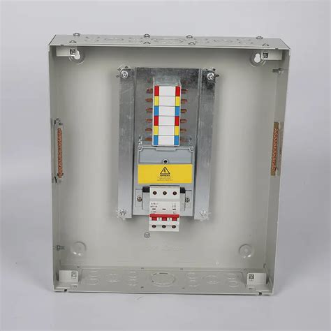 Distribution Board Distribution Board UDB H SERIES 3 PHASE DISTRIBUTION BOX OLD TYPE BARFUSE
