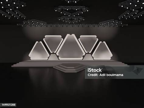 계단을 포함한 이벤트 빈 무대 정면도 조명이 있는 5개의 피라미드 배경 디자인 천장 스포트라이트 맞춤형 디자인 내부 홀 3d 렌더링 그림 0명에 대한 스톡 사진 및 기타