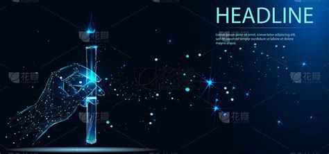 科学家或实验室手拿试管，科学研究概念。横幅。低多边形矢量插图。向量医学插图。标题