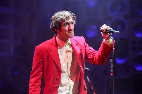 A Must See Sunny Afternoon With The Kinks Mature Times