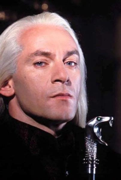 El Increíble Cambio De Jason Isaacs Para Sex Education 21 Años Después