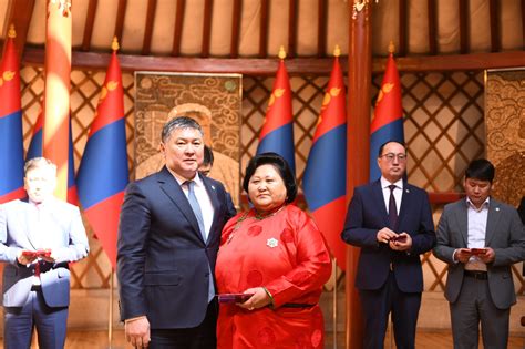 Эргэх холбоо Эргэх холбоо Added A New Photo — At Төрийн