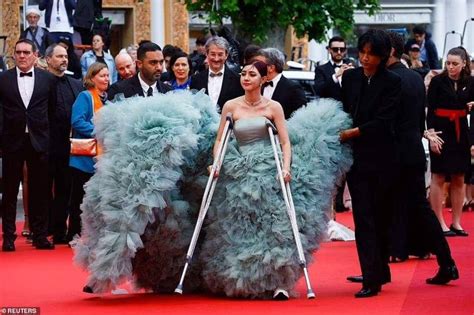 ស៊ីន យូប៊ីន បង្ហាញវត្តមាននៅមហោស្រពភាពយន្តទីក្រុងកាន លើកទី ៧៦ សារព័ត៌មាន នគរវត្ត