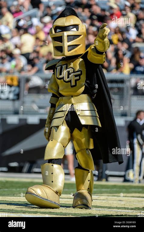 Orlando Fl Usa 26th Oct 2013 Central Florida Mascot Knightro
