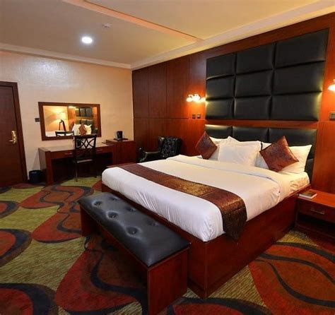 Executive Room Treasures Suites And Conferences