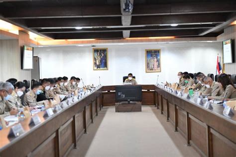 Photo Gallery “ชัชชาติ” เอาจริงจับปรับ 1 หมื่นบาท เทน้ำมันลงท่อระบายน้ำ