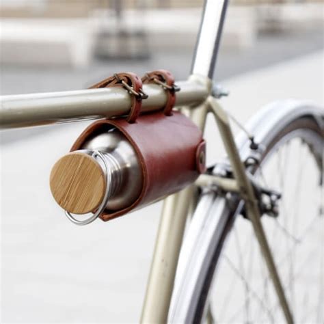 Красивый держатель бутылки на велосипед it`s my!bike