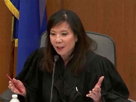 Kim Potter Trial Prosecution Tears Into Potters Police Training Abc