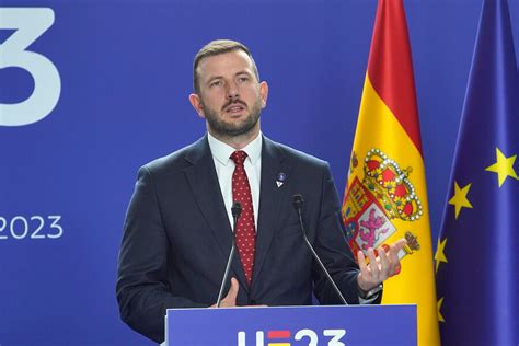 В ЕС заявили о беспокойстве из за укрепления правых сил Газетаru