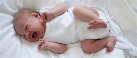 秋季为孩子增强抵抗力，我推荐乳铁蛋白宝宝免疫喂母乳