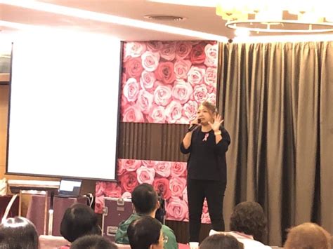 國際粉紅絲帶月，關愛生命，關愛乳房」推廣座談會 共同守護女性身心健康