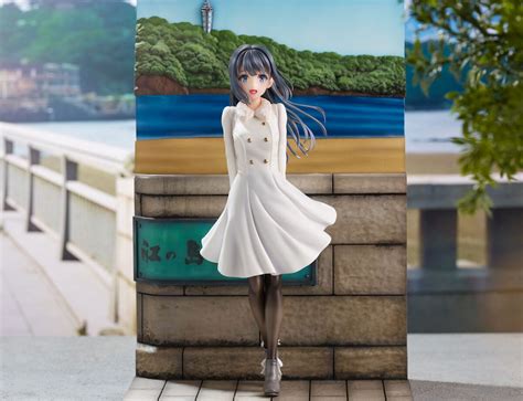 Seishun Buta Yarou Shoko Makinohara Inspira Una Elegante Figura A Escala