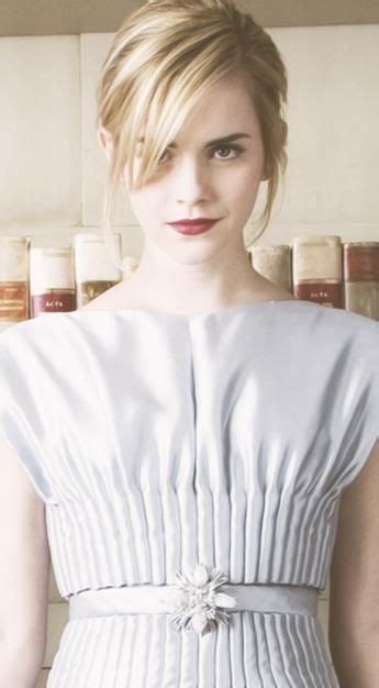世界的愛され女優＊エマ・ワトソンのドレススタイルは本当に可愛かった！！ Marry マリー