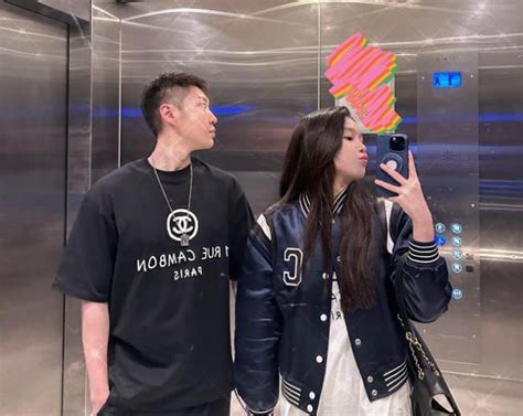 赵本山女儿办婚礼答谢宴 盘点小夫妻奢华生活各种秀爱——上海热线娱乐频道