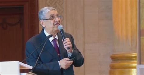 وزير الكهرباء عجز الطاقة فى 2014 كان 6 آلاف ميجاوات والرئيس السيسى