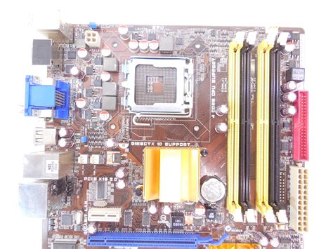 Материнская плата ASUS P5QL VM EPU
