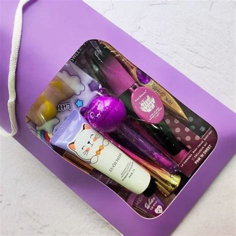 خرید و قیمت باکس کادویی لوازم آرایشی بنفش مناسب هدیه ولن تاین ، روز