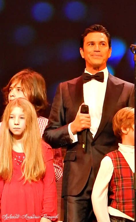 Mario Frangoulis~tales Of Christmas Pallas Theatre Athens 2015