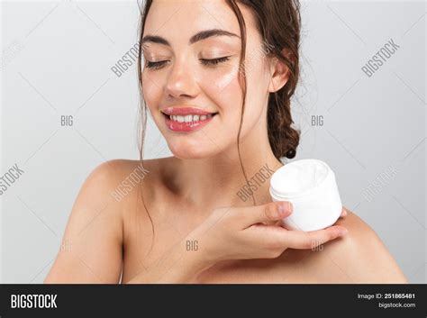 Beauty Portrait Pretty Image And Photo Free Trial Bigstock