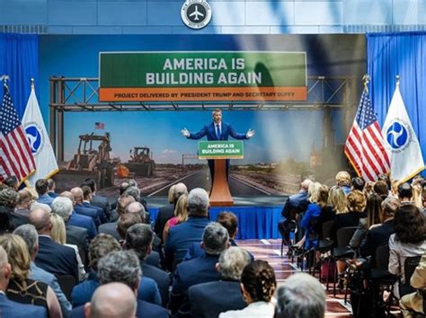 Aashto Journal Usdot Hosts Reauthorization Event At Headquarters Aashto Journal Usdot Hosts Reauthorization Event At Headquarters