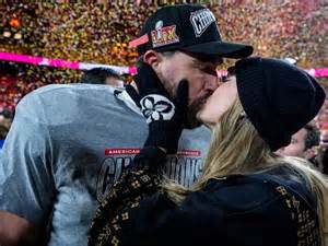 500 Target Stores To Host Midnight Release Of Taylor Swifts Life Of A Showgirl Across