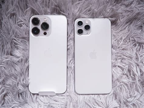 Minamo🐟neoket2a26 On Twitter Iphone13proカメラがかなりでかい。iphone11proと並べると