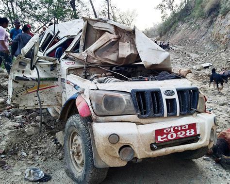पाल्पा जिप दुर्घटना हुँदा २ वर्षीय बालकसहित ५ जनाको मृत्यु Arthik Kagaj