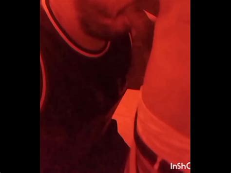 Bom mesmo é chupar pica XVIDEOS