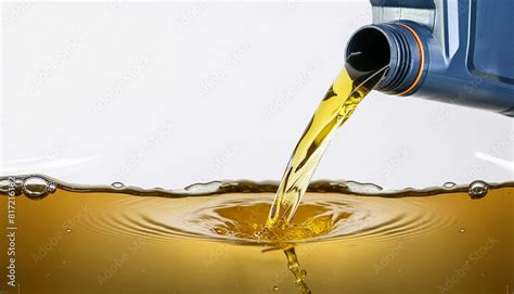 Synthetic Lubricating Oil Is Poured Out Into A Splash Lubrication
