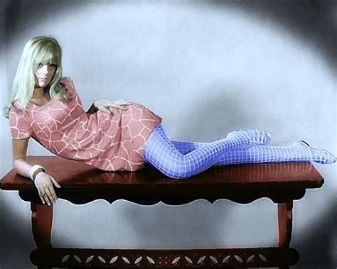 Nina Wayne Image