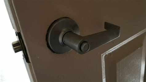 How To Replace Door Knob With No Screw EASY YouTube