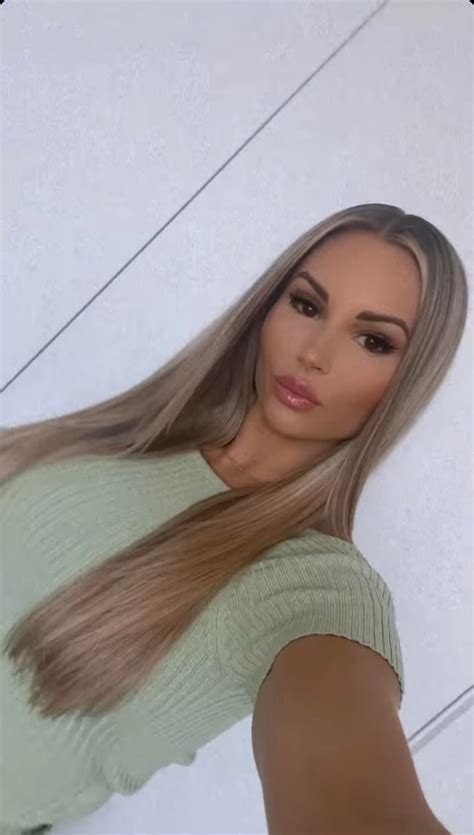 Green Dress R Amyleesummers