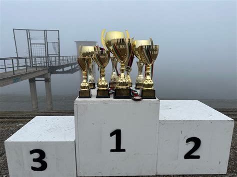 Рекорден интерес към състезанието по фидер риболов в Николово Утро