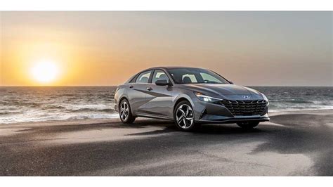 Hyundai Elantra Hev Limited Motormiami