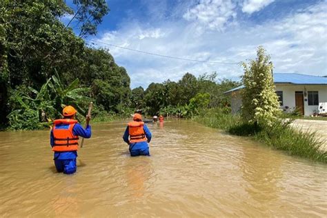 Ongoing Flash Floods Due To Monsoon Transition Phase Metmalaysia Scoop
