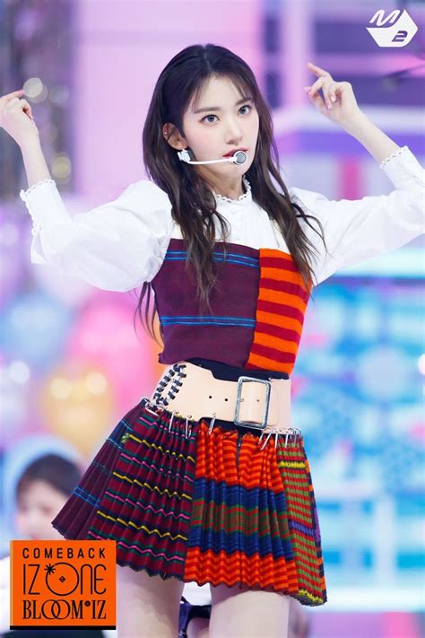 Izone Fiesta Kpop Izone Groups Kpopbuzz