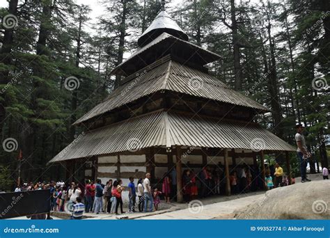 Hadimba寺庙 编辑类库存图片 图片 包括有 垫铁 宗教信仰 森林 女神 上帝 镇痛药 文化 99352774